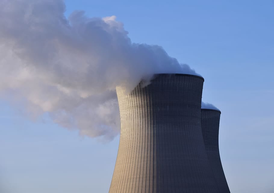 Is Nuclear Energy the Answer? - by Dave Roetman