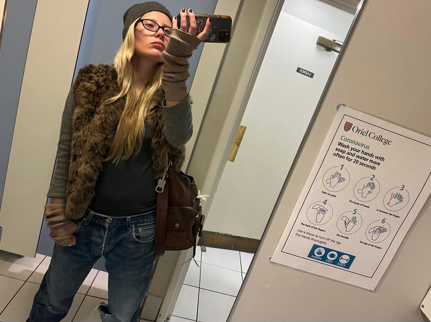 Oxford Blondes - by Biz Sherbert - American Style