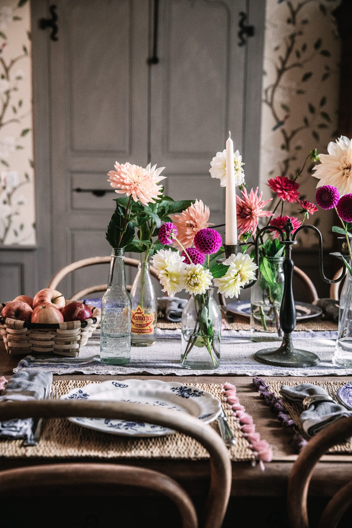 The French Art of Setting a Table: Elegance, Tradition & Timeless Style