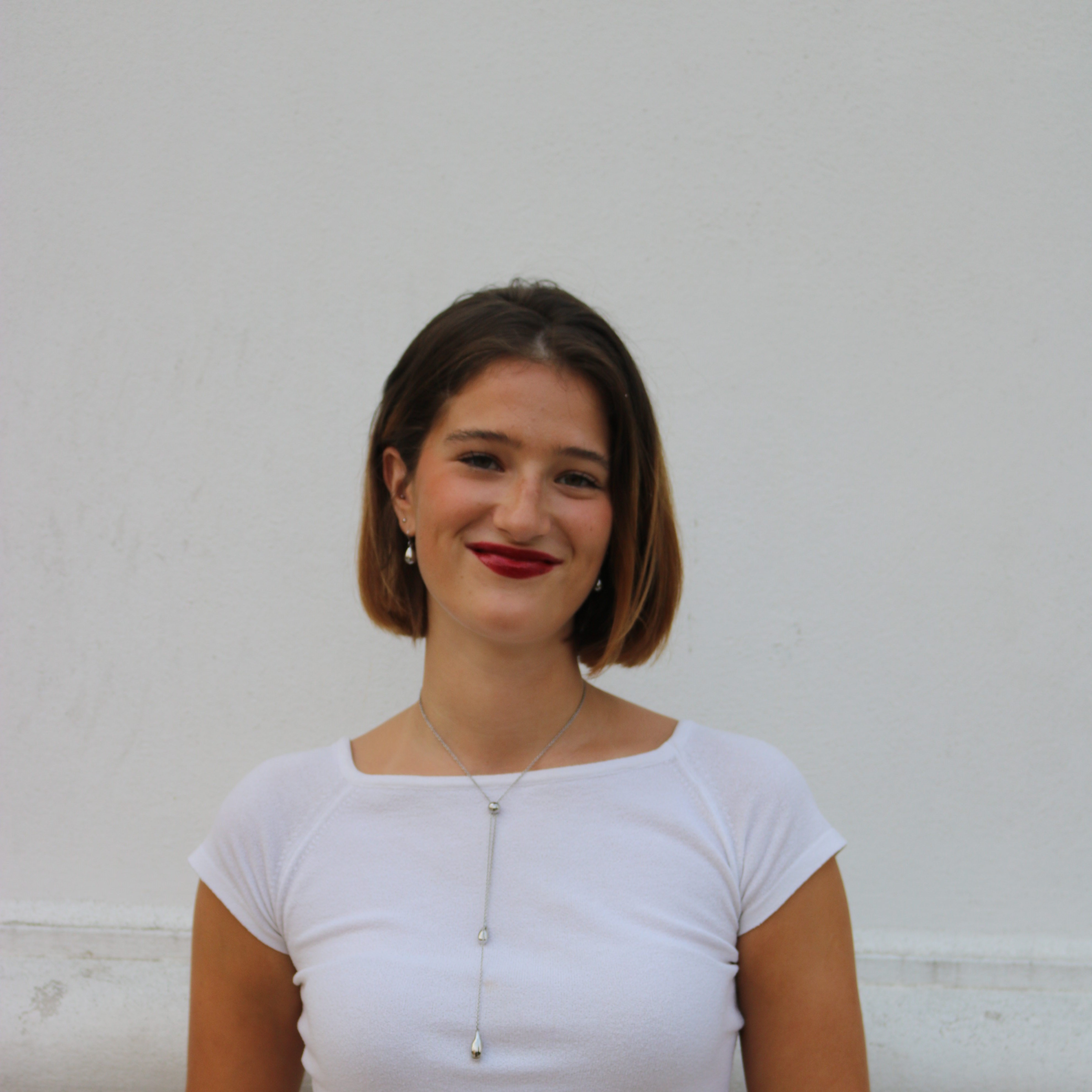 Isabel Lobo | Substack