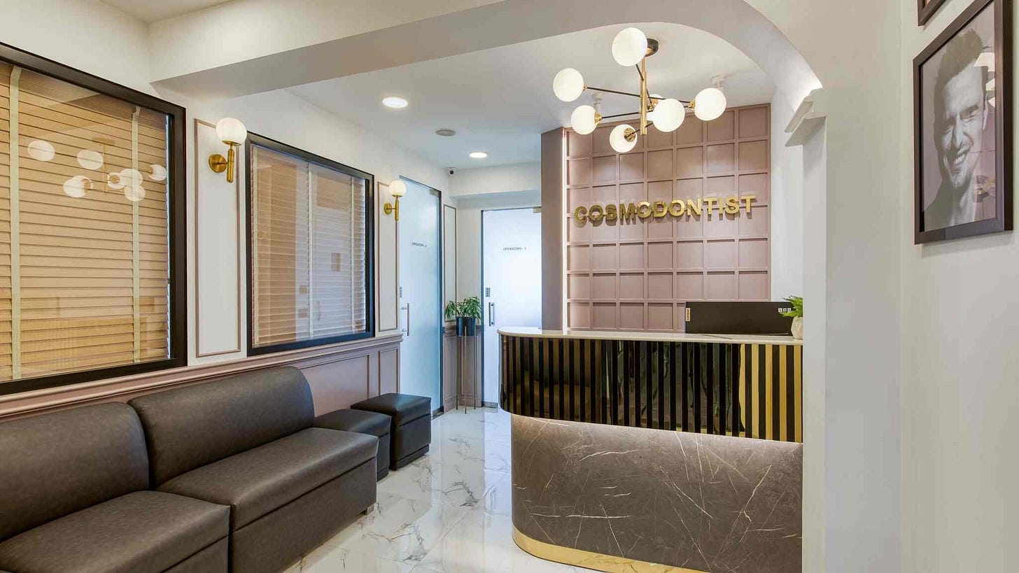 Best Dental Clinic in Gurgaon - Cosmodontist Dental Clinic