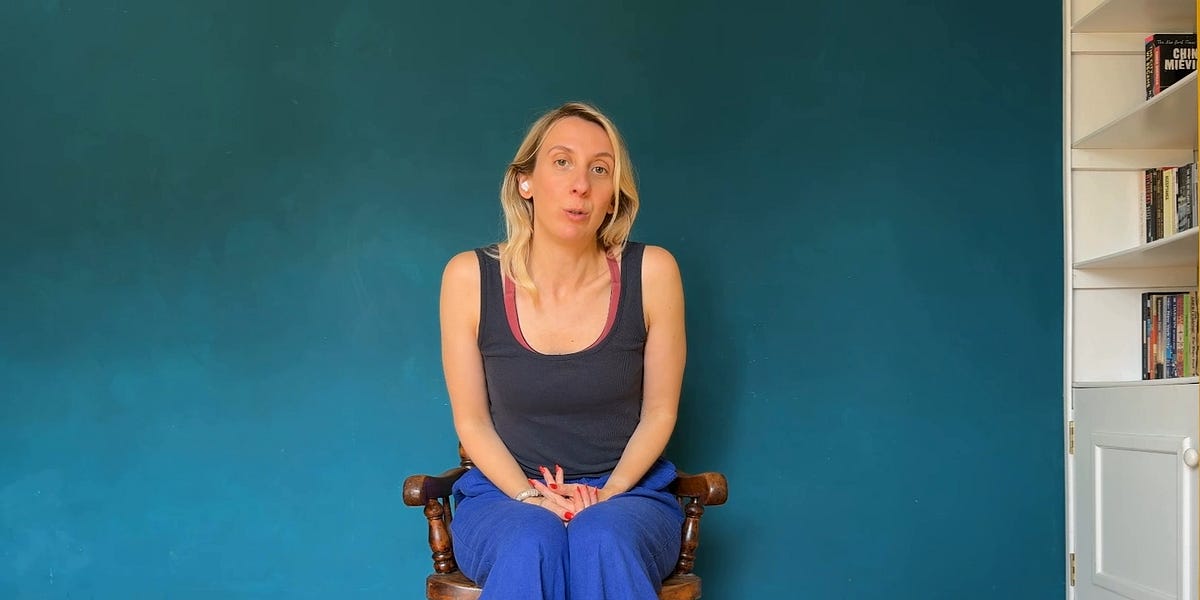 10 Minute Yoga Shoulder Reset - by Jo Hutton