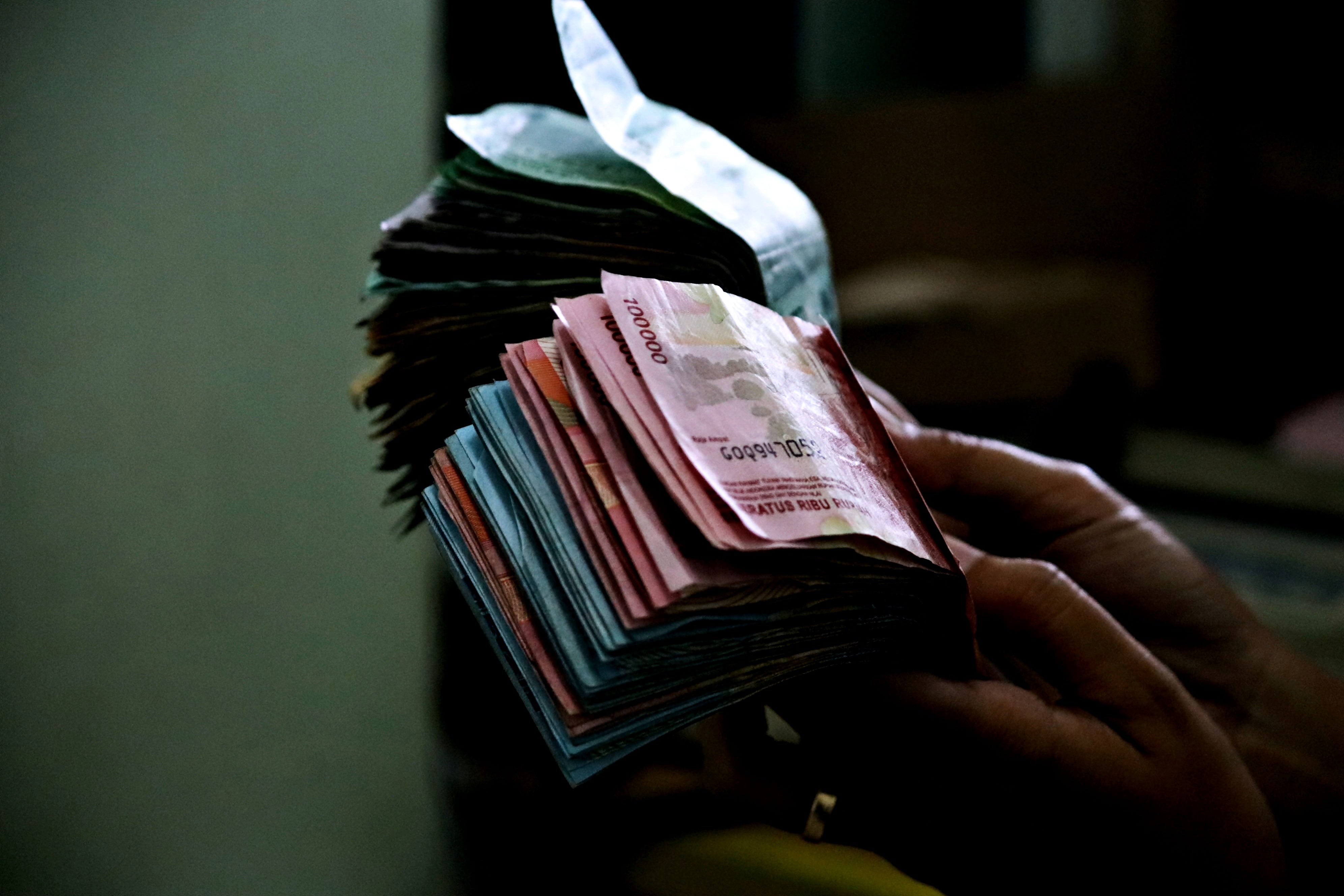 Indonesia’s Rupiah Crisis: Why the Currency Fell Past Rp18,000 per US ...