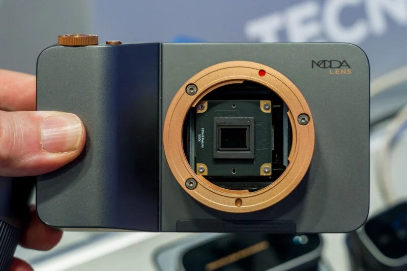 O celular que você monta: o conceito Tecno Atom e o futuro do ...