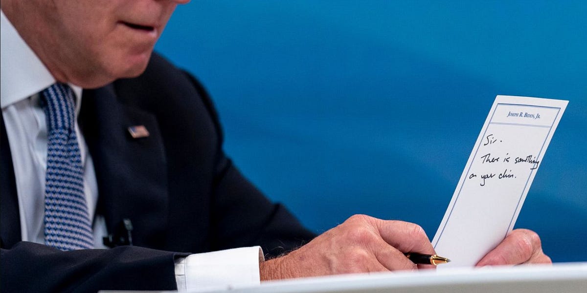 Yes, Biden totally relied on note cards, so Dems can just stop lying