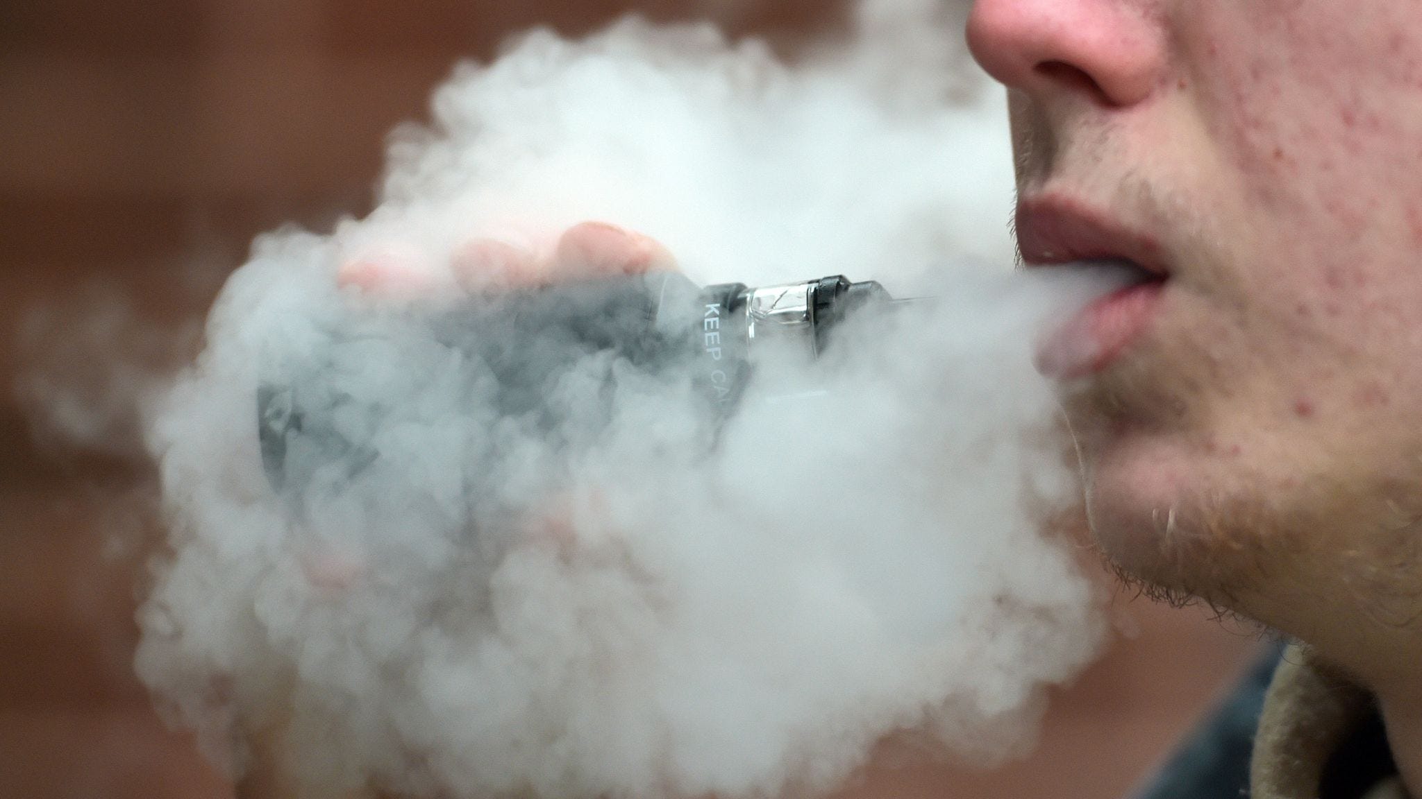 🫁 The Vaping Illusion: Why It's Not "Harmless Vapor"