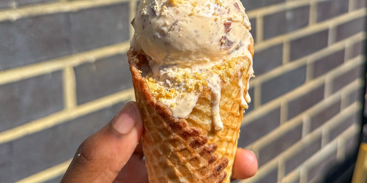 RUM n RAISIN ICE CREAM