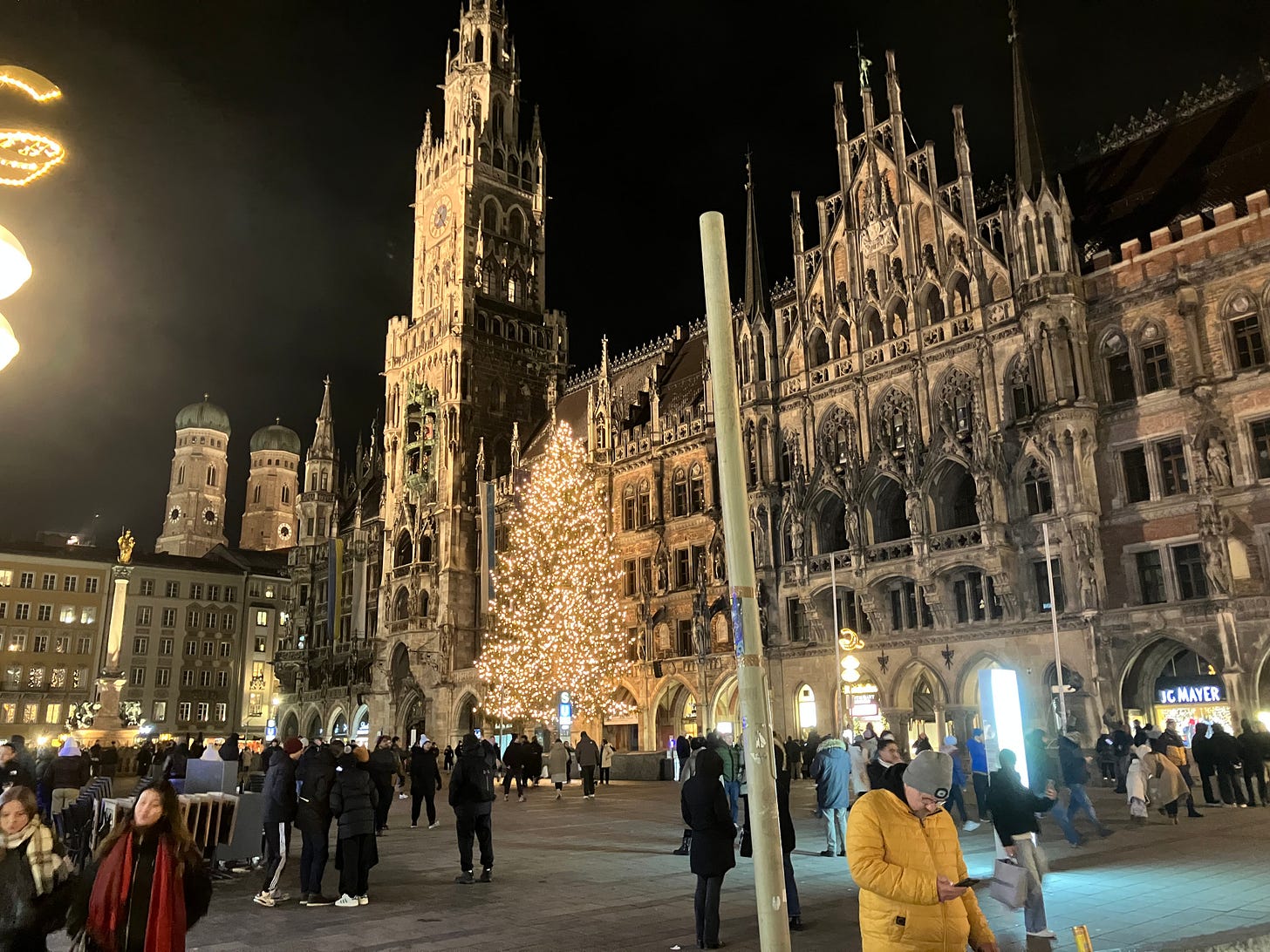 The Lost Traveler: Munich, Germany – Closing the Circle | Hogleg Press