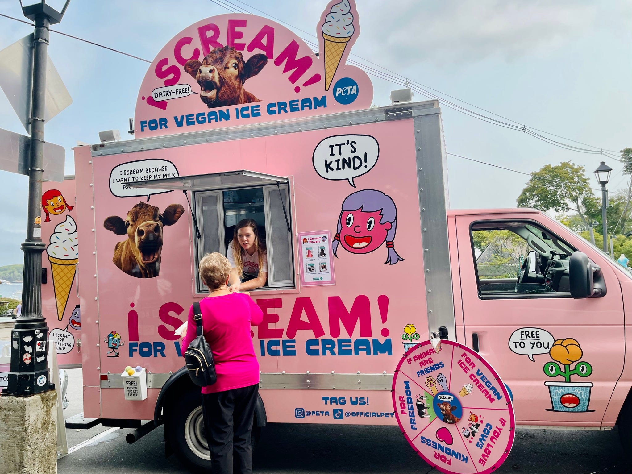 Following Complaint, Police Determine "I Scream!" Truck Did Not Violate ...