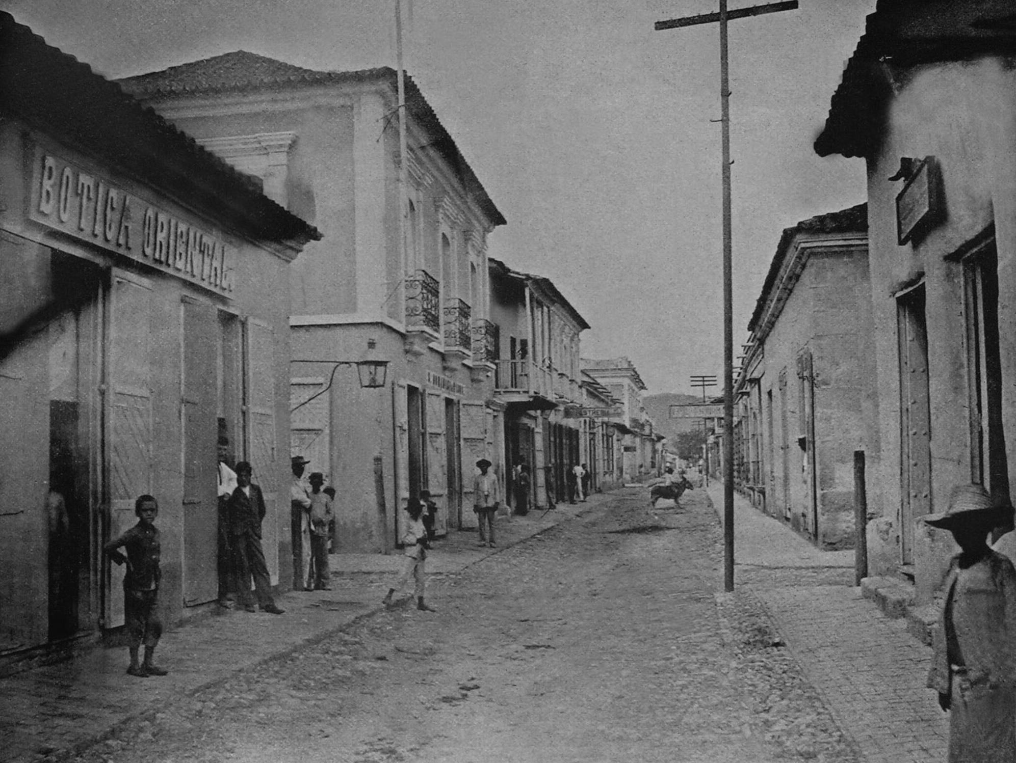 Photographs of Old Venezuela - by M. E. Rothwell