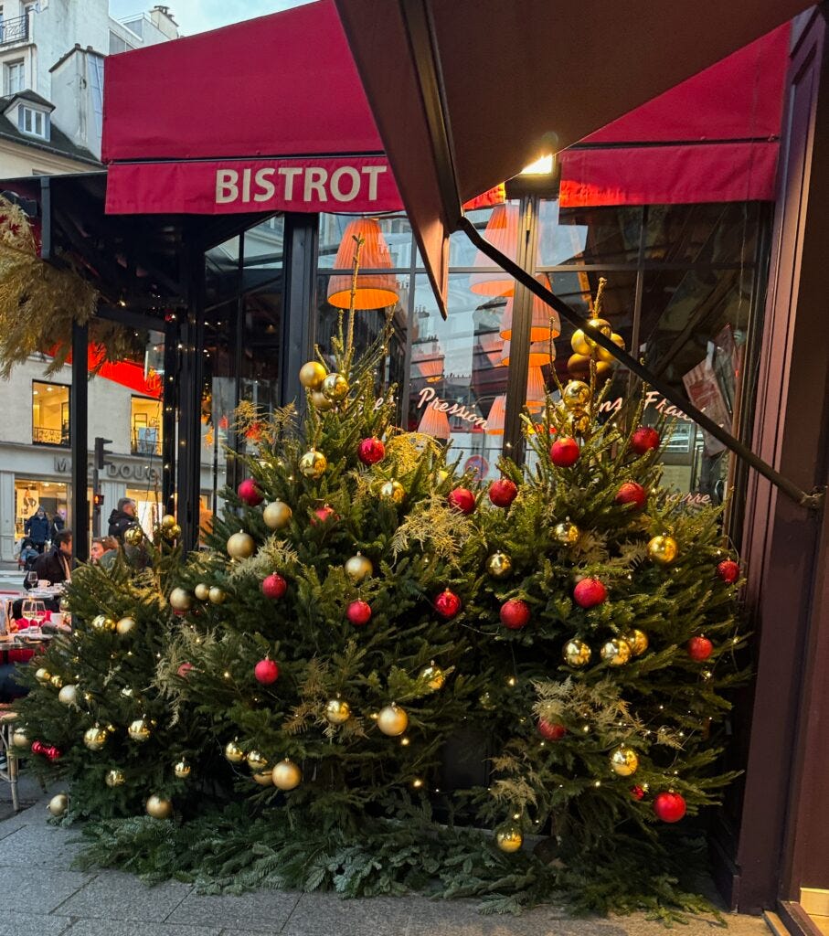 Merry Christmas 2025 - HABITUALLY CHIC