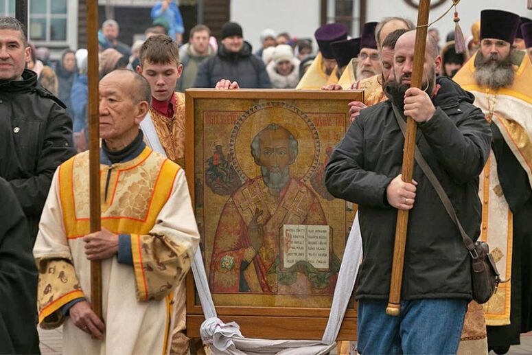 What is "veneration" of an icon? - by Hilary White