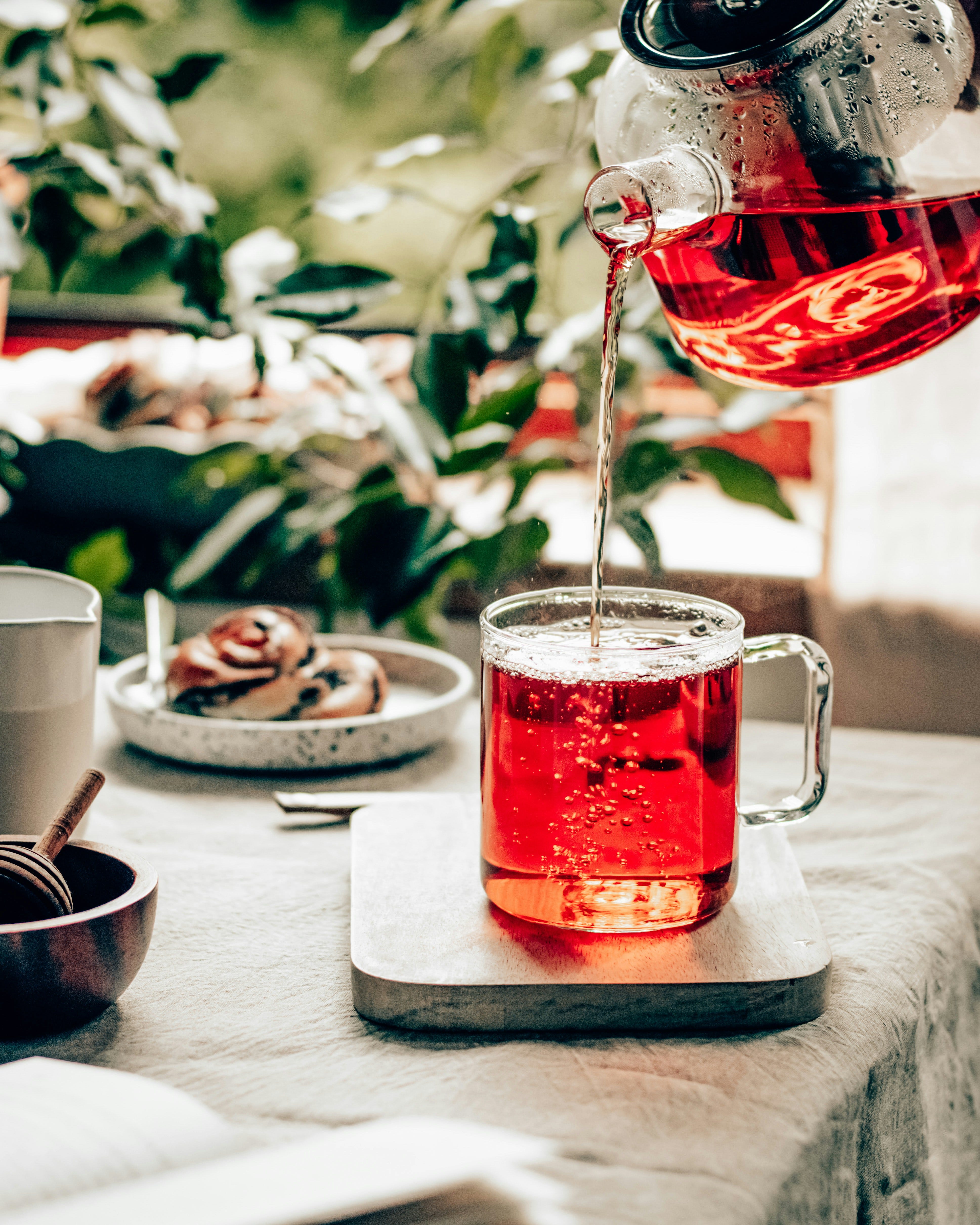 How to Craft Herbal Tea Blends: A Beginner-Friendly Guide