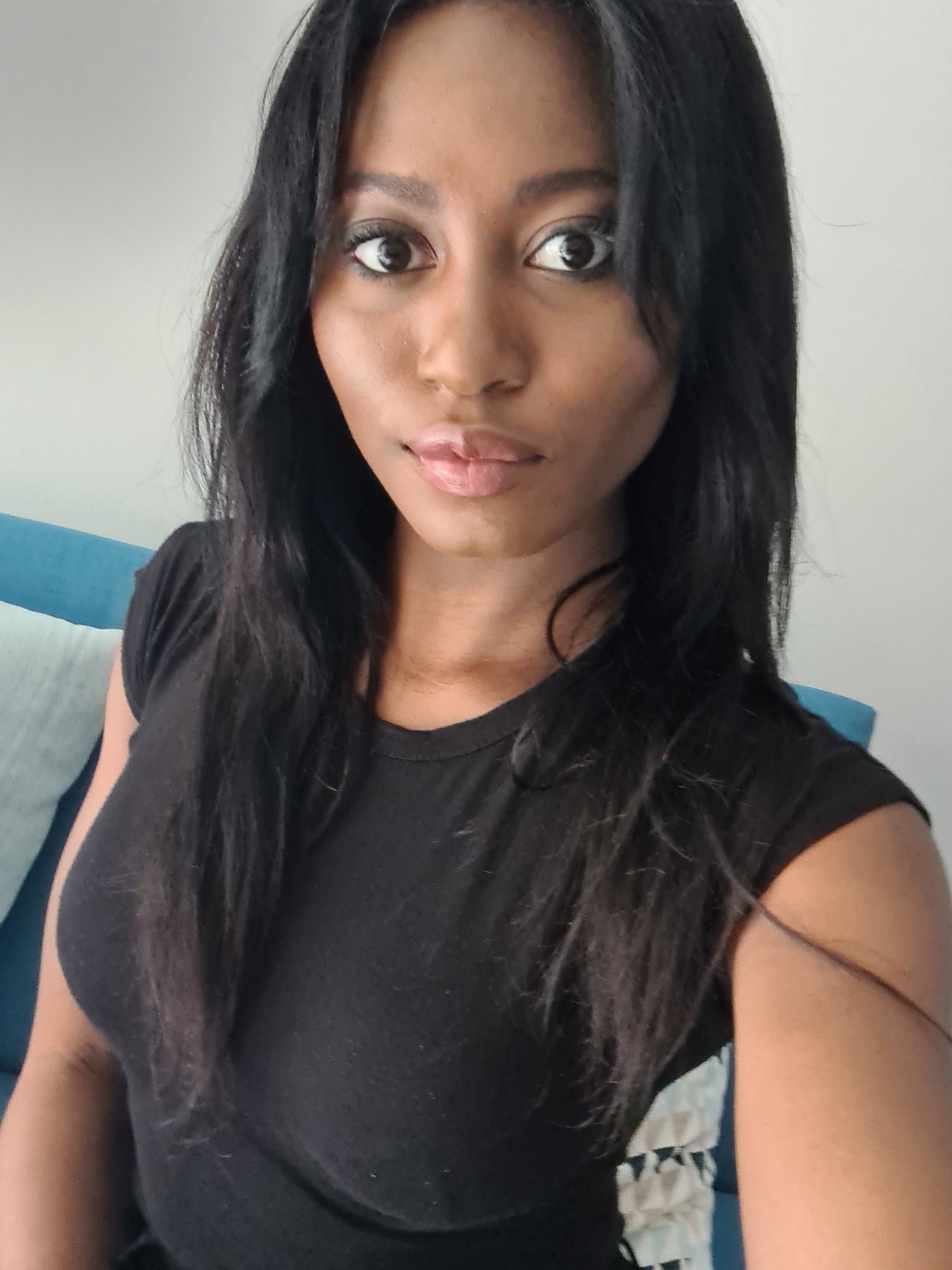 Esther Krakue | Substack