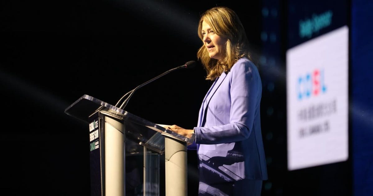 Smith expects new pipeline proposal within “weeks”