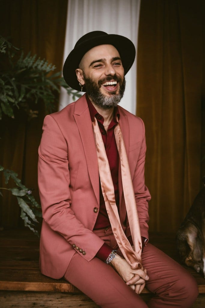 Le idee non si fermano: la storia di Davide Salzano, Floral Designer