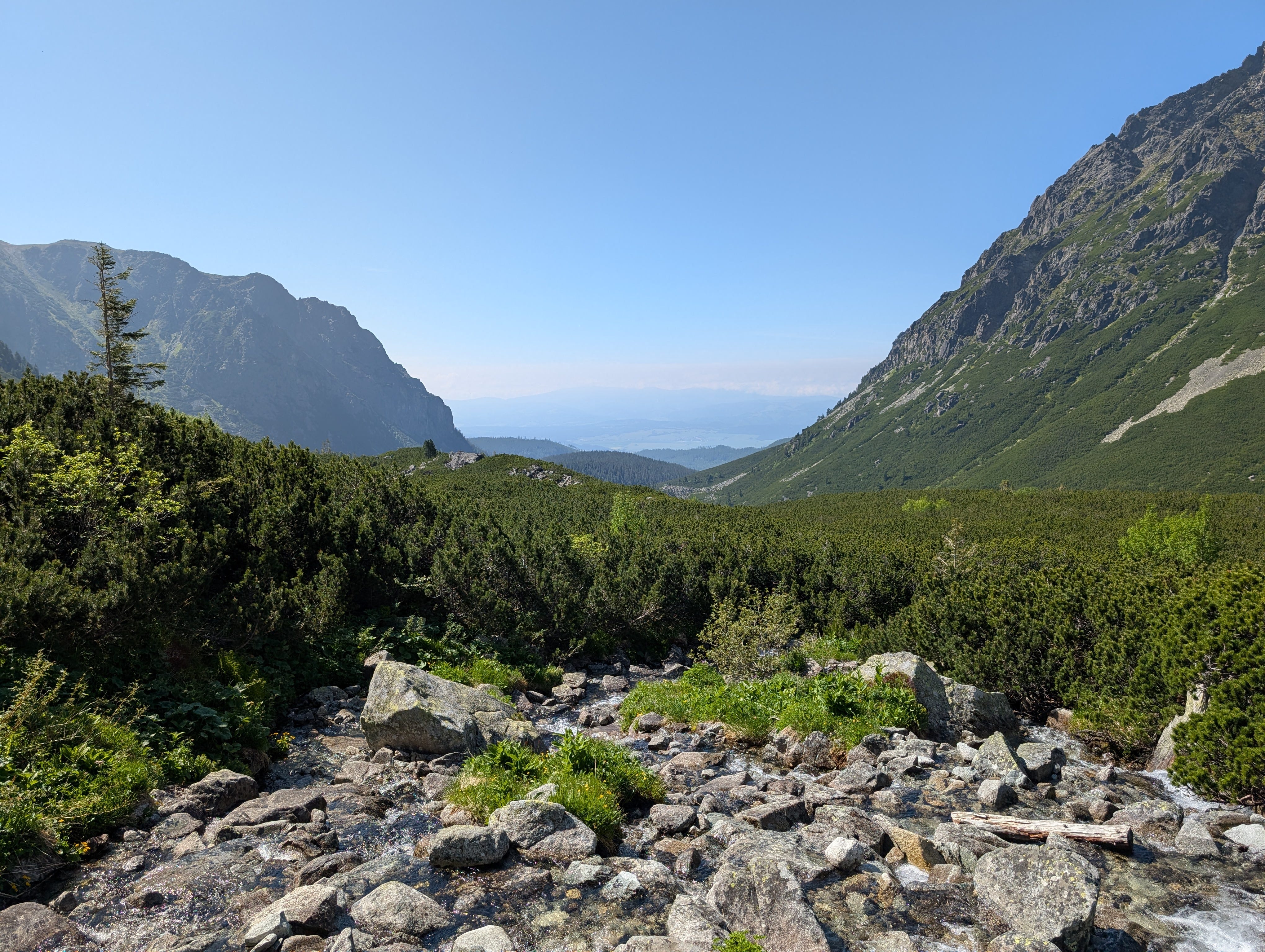 Rysy Summit Hike (2,501 m) from Štrbské Pleso in High Tatras