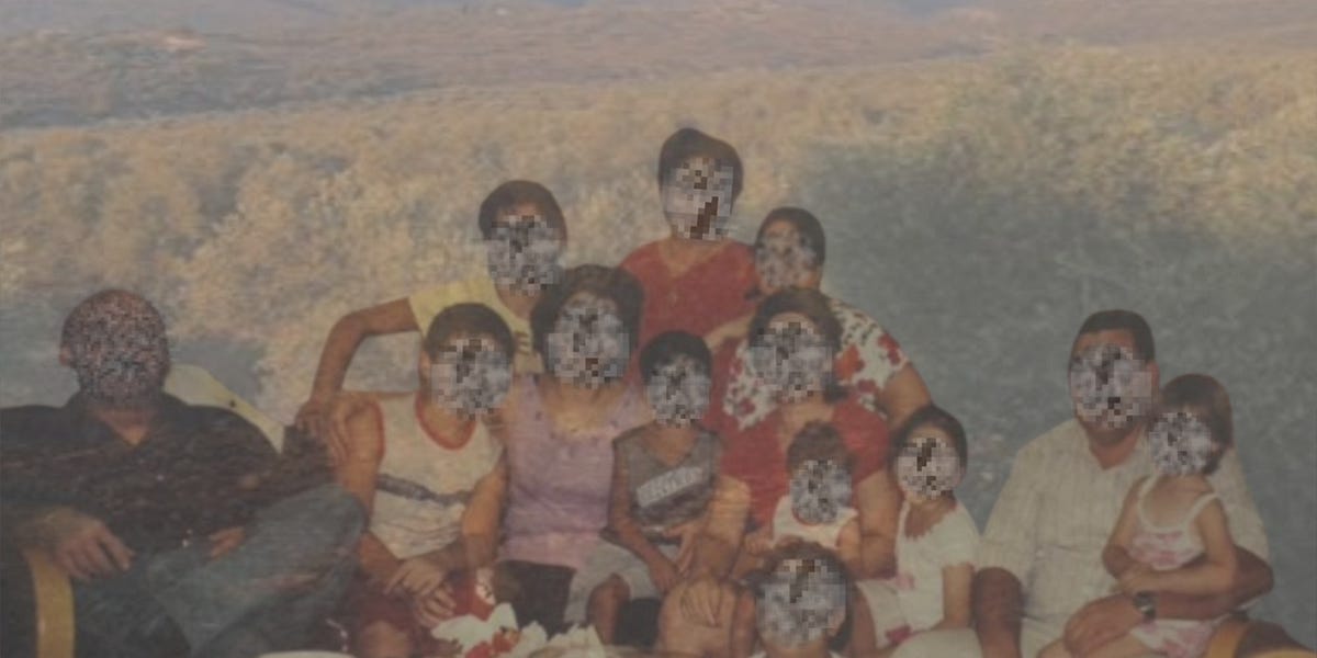 CAUGHT IN THE ARMS OF ANGELS: a Palestinian experience of time