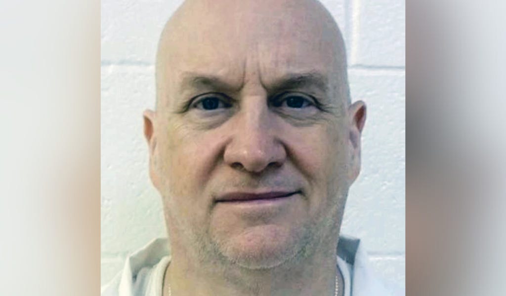 How did a convicted killer slip past prison security?