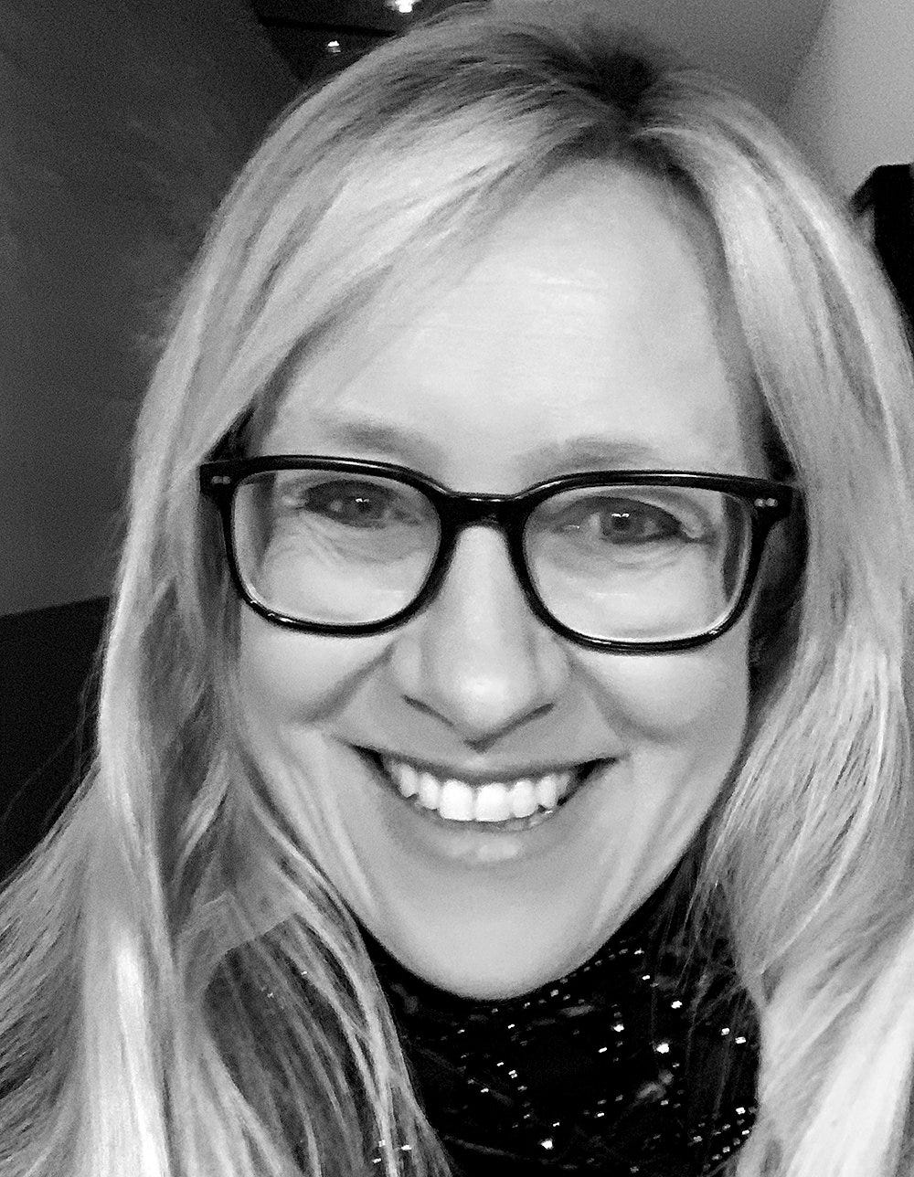 261# The 20 Signs of a Human Predator - Dr. Karen Mitchell