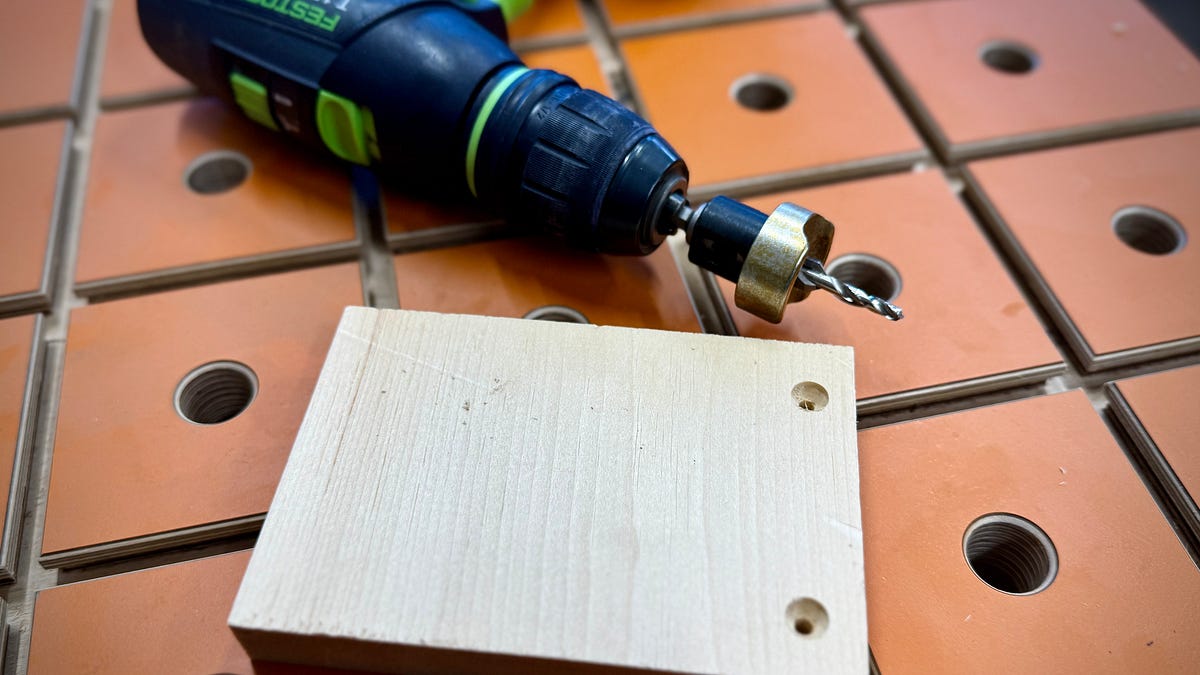 The Case for the Pilot Hole - by Vic Tesolin - Wood Slivers