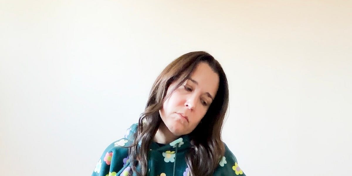 Holiday Survival, Day 30: Neck Half Rolls