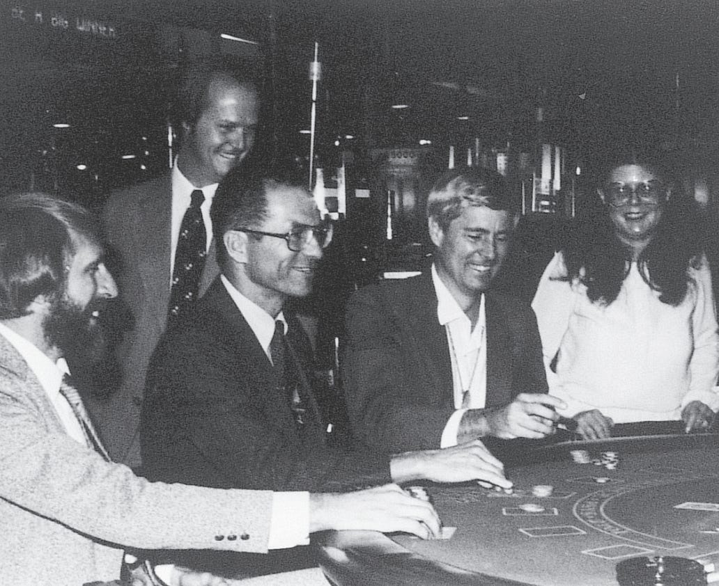 Bill Benter: The Math Whiz Who Beat the Horses and Built a Billion ...