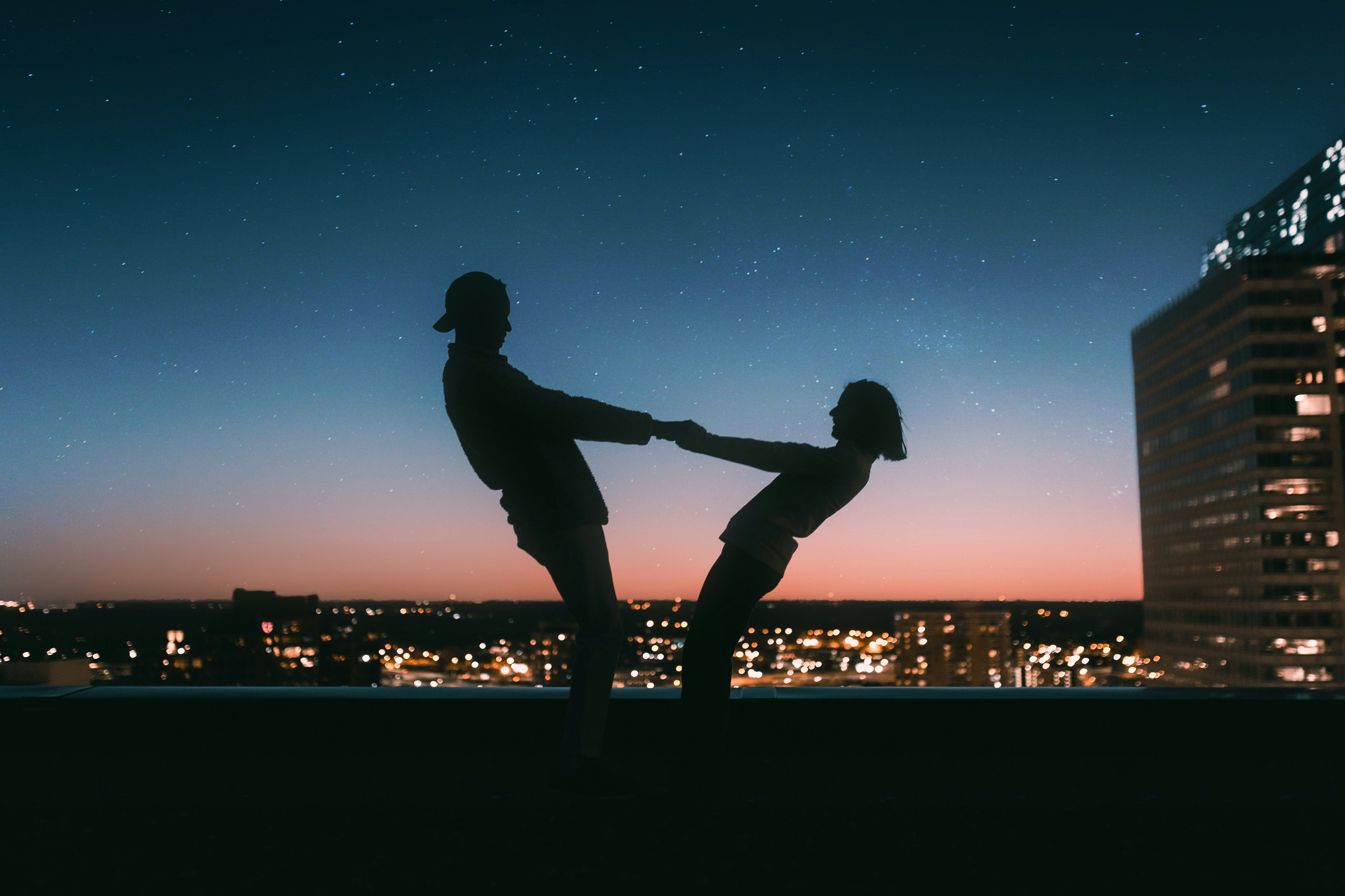 Why Dating Feels Like a Paradox (and What Statistics Can Teach Us About ...