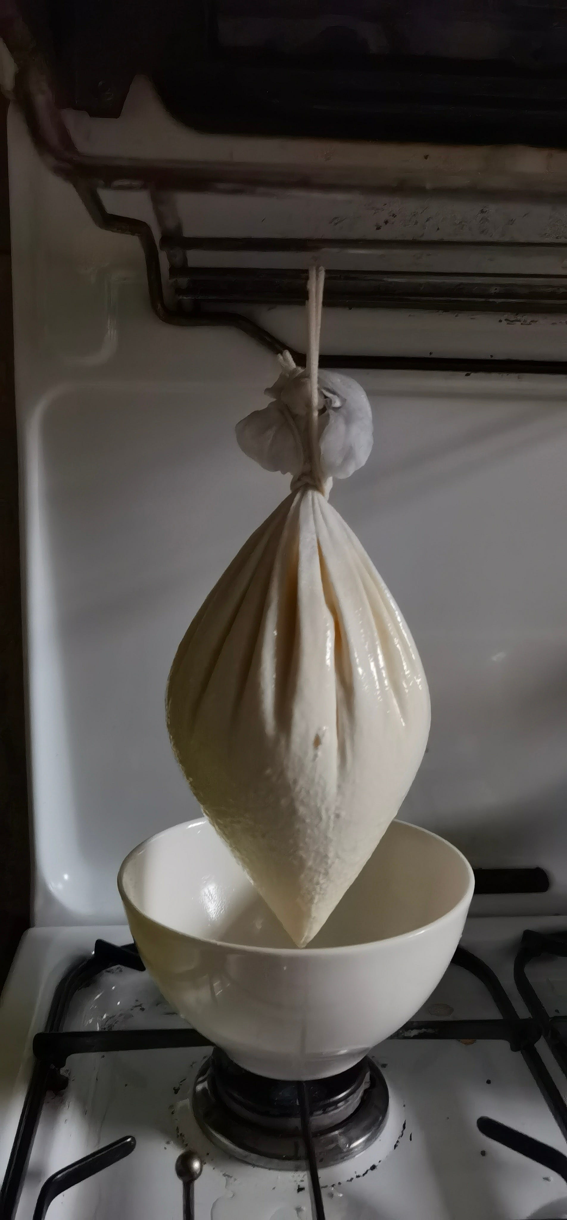 How to Make Traditional Clabbered Milk at Home