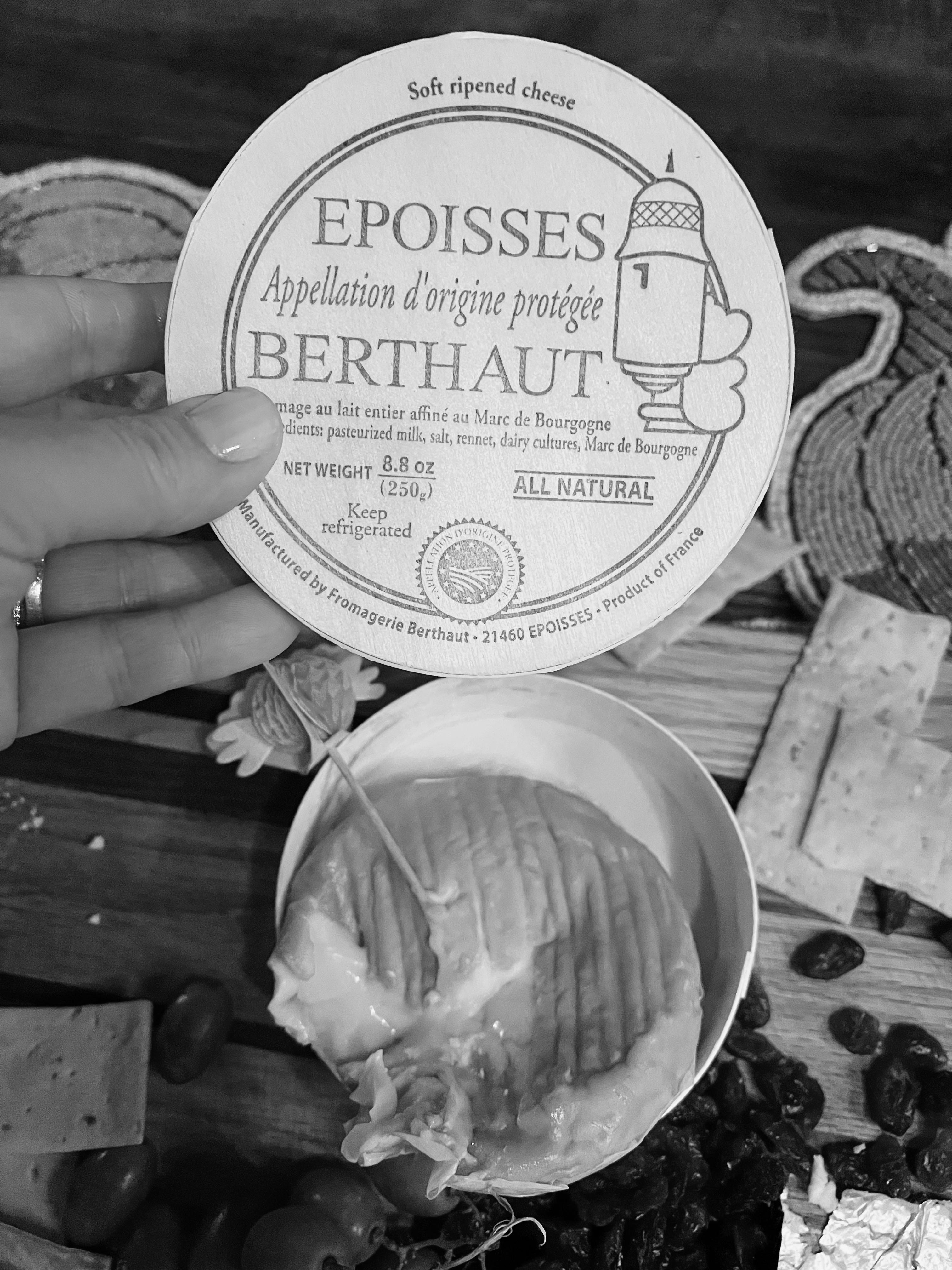 How To Build A Killer French Cheese Plate