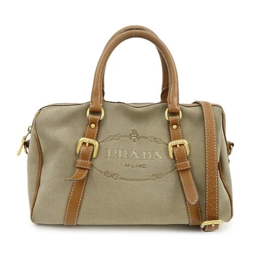 🖤 PRADA Bag — $210 ... yes, she is SO fly. This is your under-the-radar ...