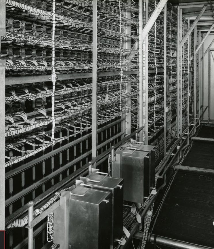 The story of the first "computer bug"... is a pile of lies.