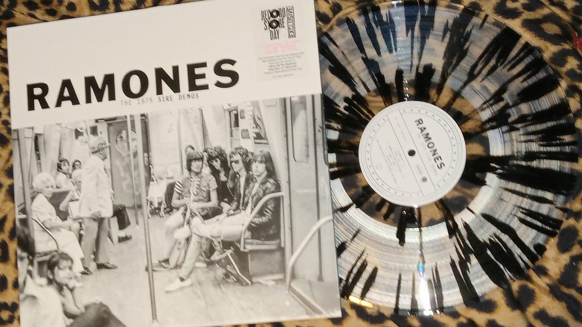 ramones 75