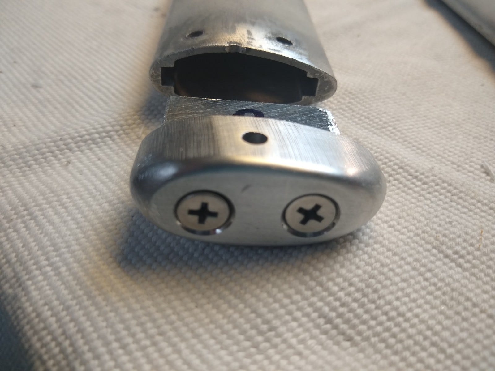 The Resourceful Sailor Replaces and Redesigns a Sailboat’s Spreader Tips