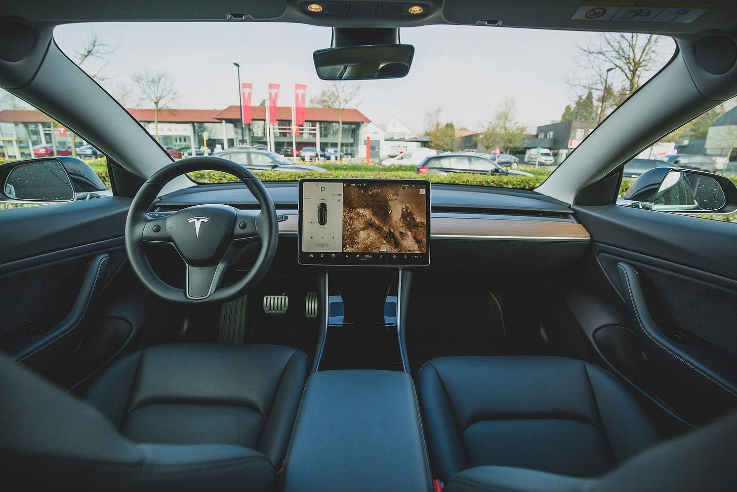 Is Tesla's FSD Suddenly Safe? - Will Lockett's Newsletter