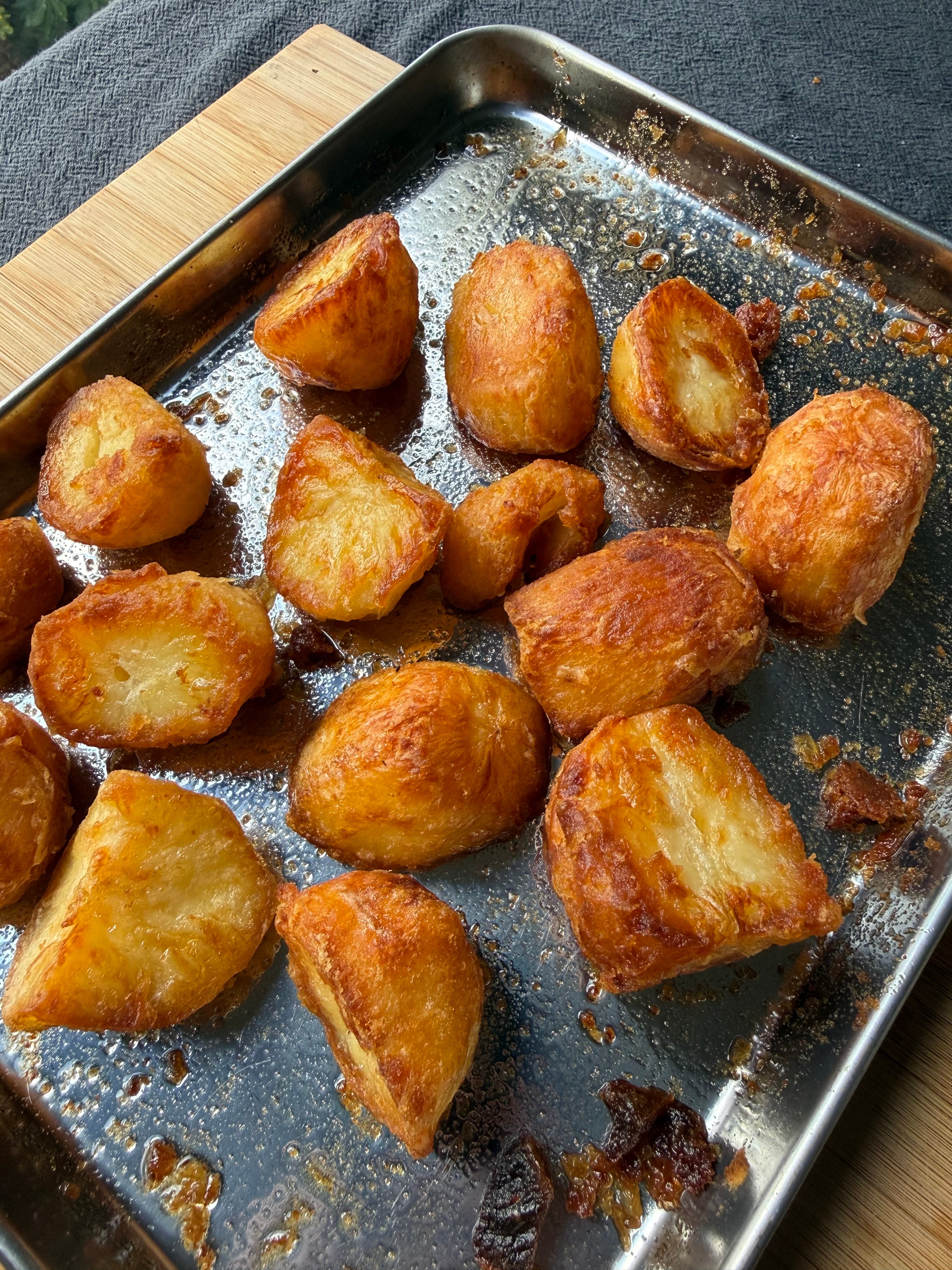 ULTIMATE GUIDE TO ROAST POTATOES - Chef Anna Frazer