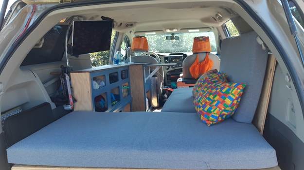 Living small, staying mobile – Quebecer finds freedom in a minivan home