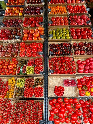 Bianca Bosso (@biancabosso): "Have you ever seen so many varieties of ...