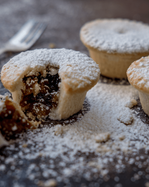 Scottish Fruit Mince Pies - by Narrative Nomad