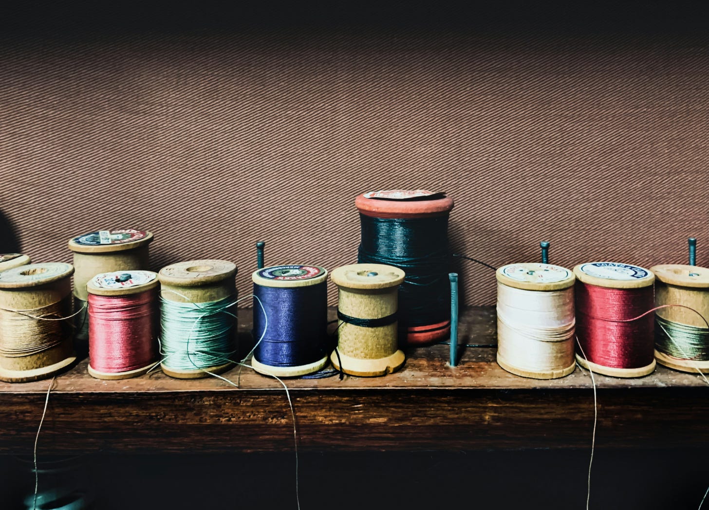 A UX approach on how to give context without overwhelming readers