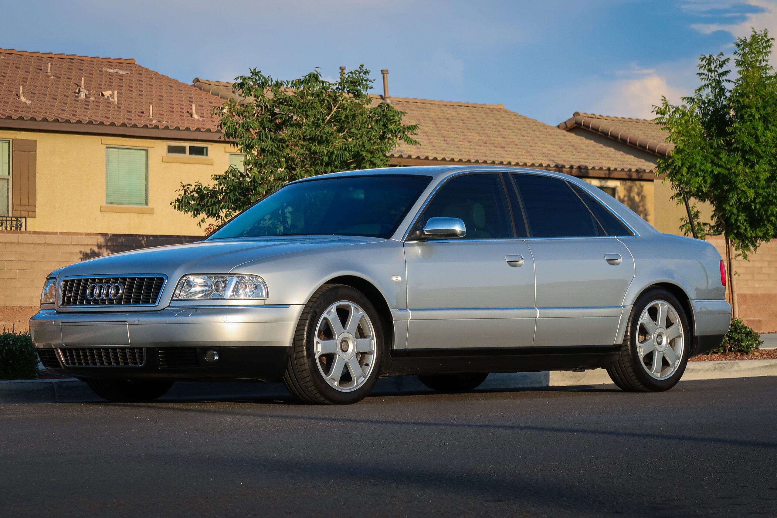 2002 Audi S8 (D2) Review: This Forgotten Bahnstormer Doesn't Need Movie ...