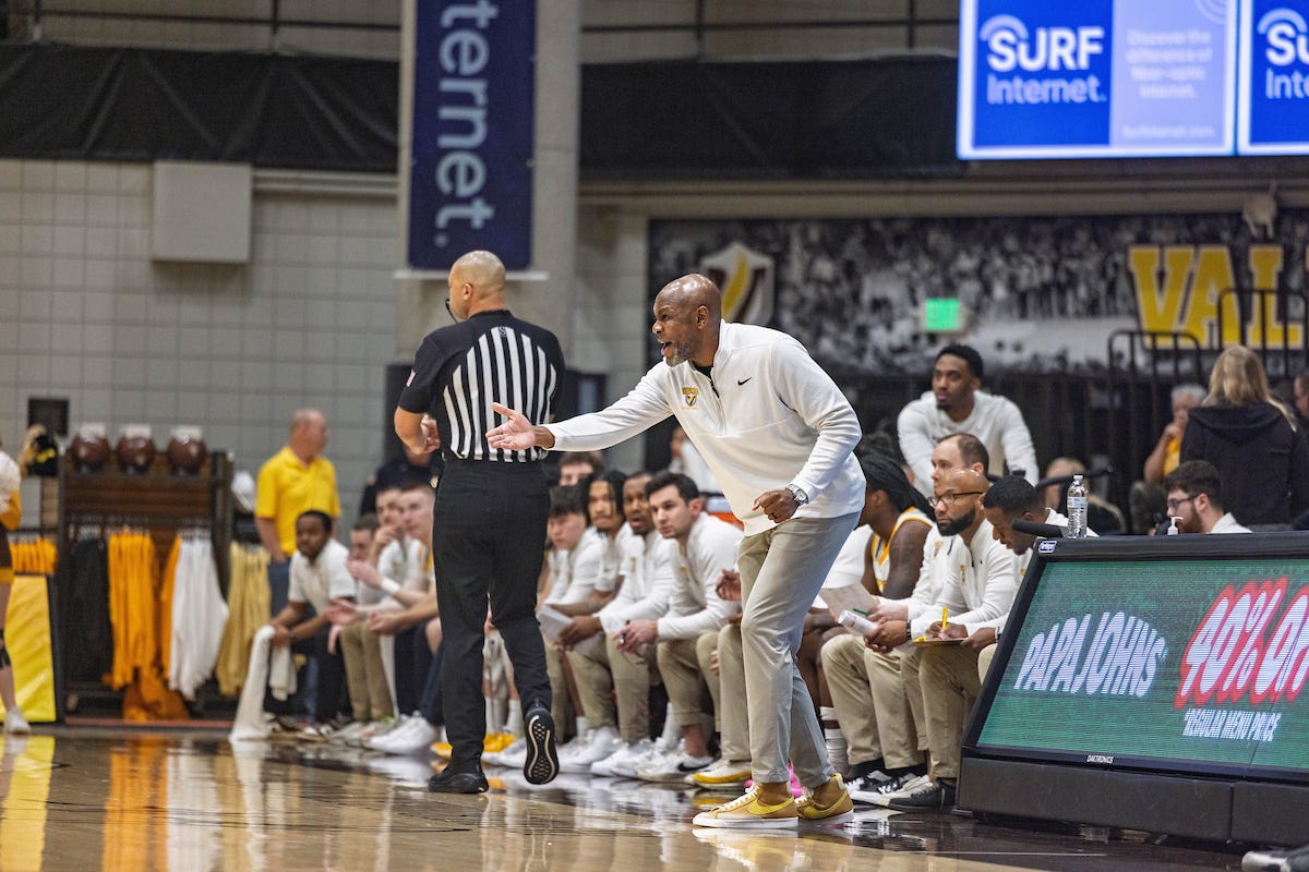 Valpo Knocks down Top MVC Team, 79-72 - by Carson Hamilton