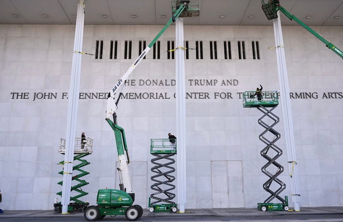 Kinzinger & Sykes: Trump Marks His Territory