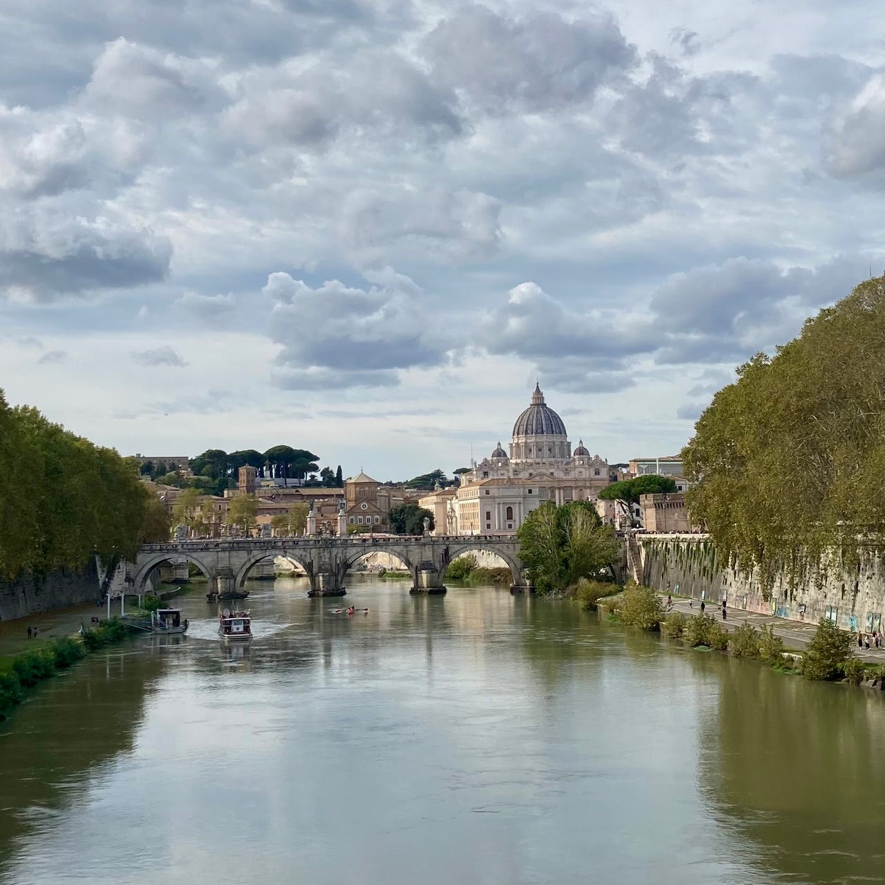 Preferisco i giorni feriali Substack by Federica Tourn | Insights from ...