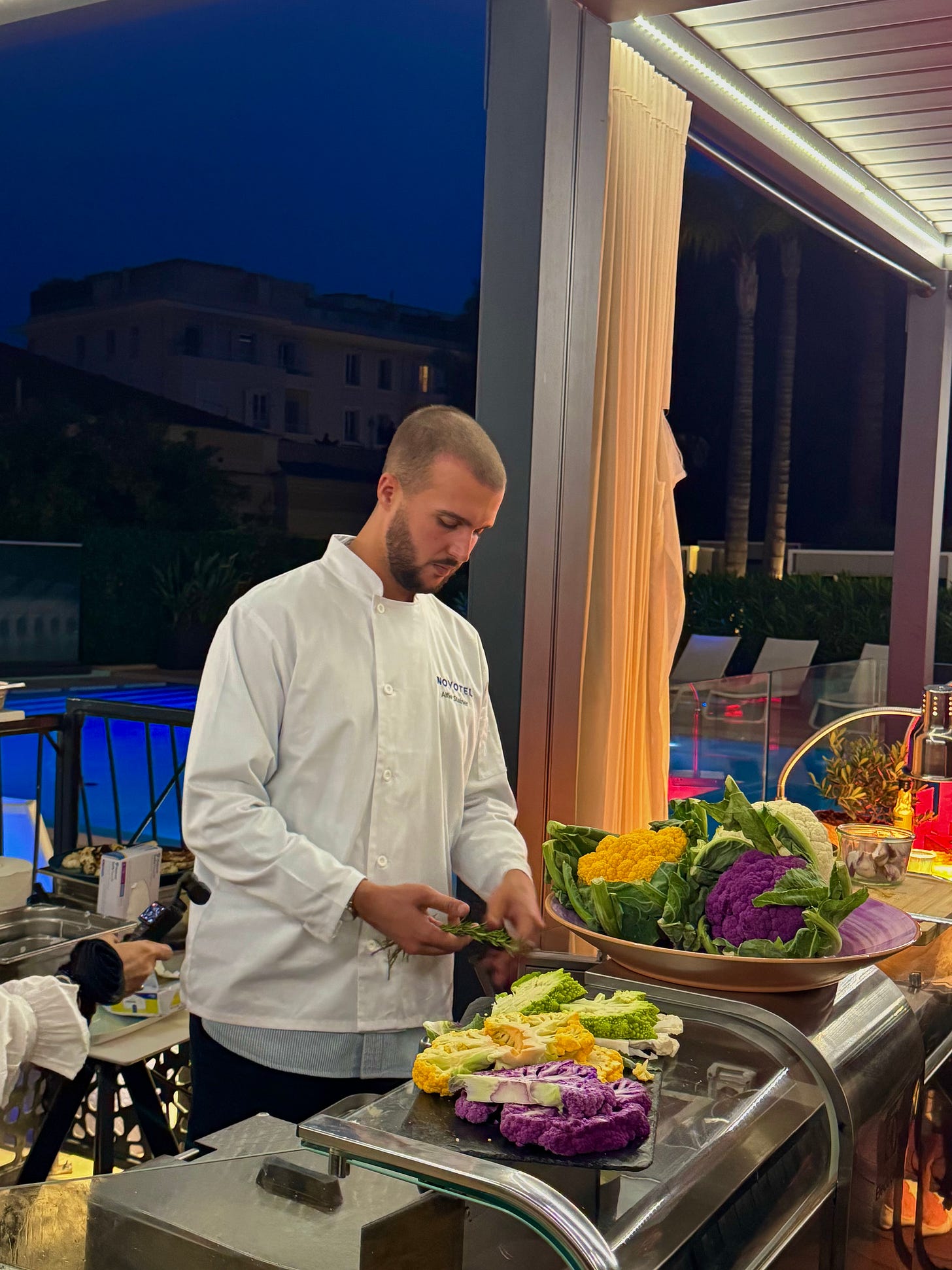 THE BEST WAY TO COOK CAULIFLOWER - by Alfie Steiner