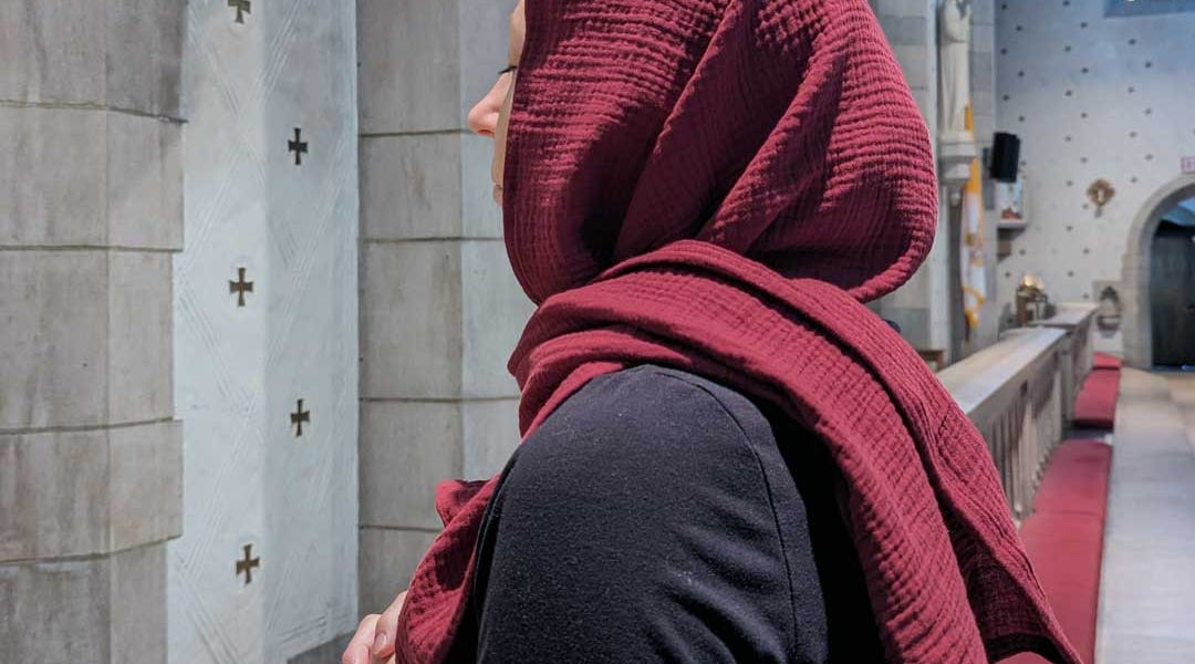 The Official Guide to the Esoteric Meanings of Chapel Veils