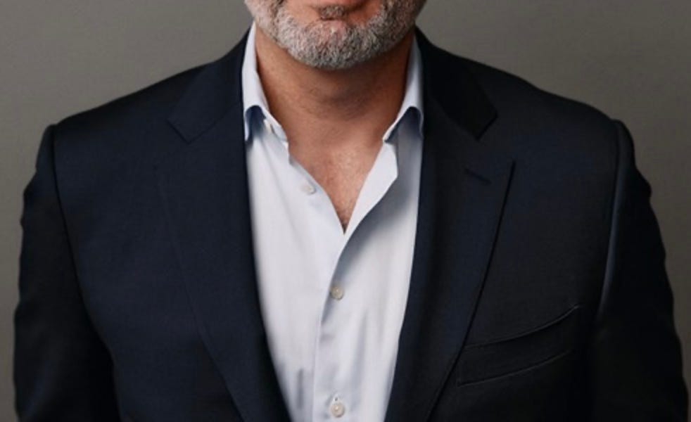 JEFF T. DANIEL FAVORED FOR SHUBERT CROWN - by Philip Boroff