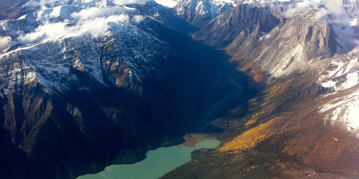 Valley of the Headless Men: The Dark Mysteries of Nahanni Valley