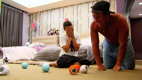 Sam McGinn: The Real World and The Challenge Star Who Redefined Queer ...