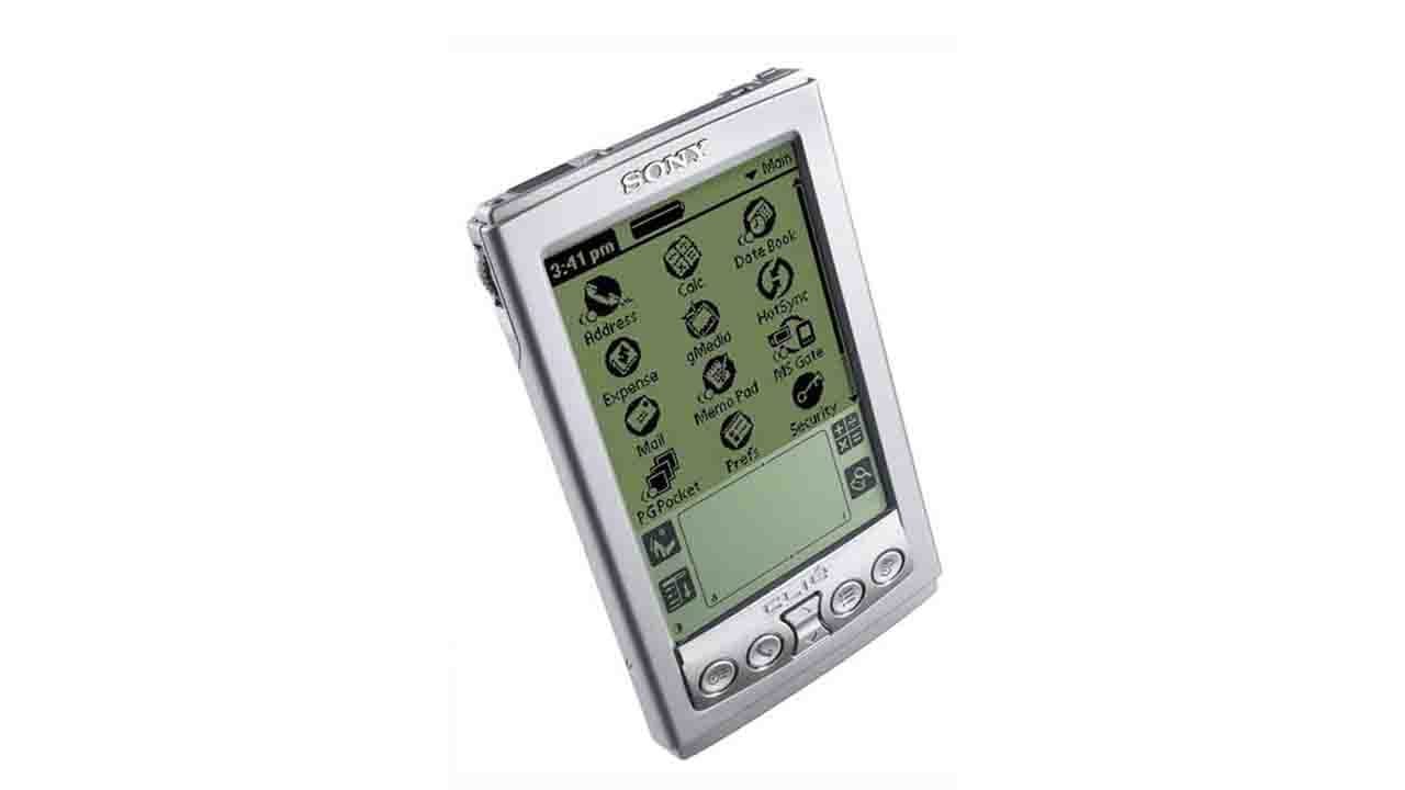 Complete Visual Guide to Sony CLIÉ (2000-2004)